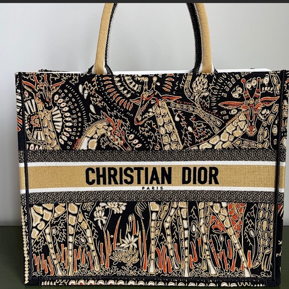 Dior | Accents | Christian Dior Maison Limited Edition Giraffe Throw ...